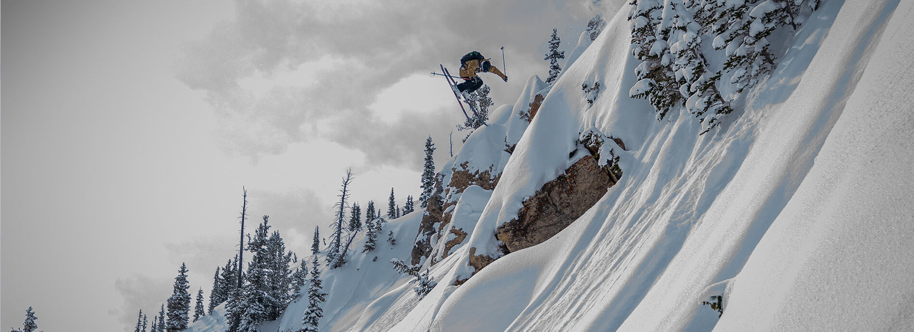 Countach 110 - 25/26 - Moment Skis